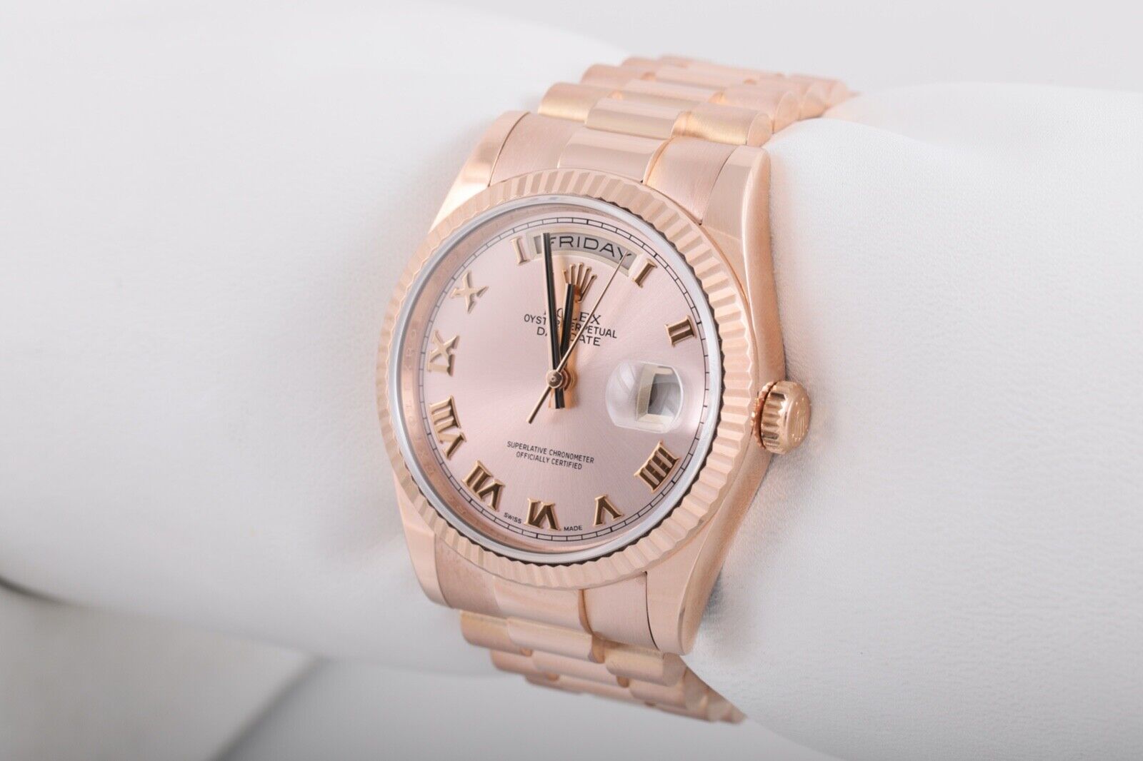 Rolex Day-Date 118235 President 18k Everose Gold - Roman Numeral Dial